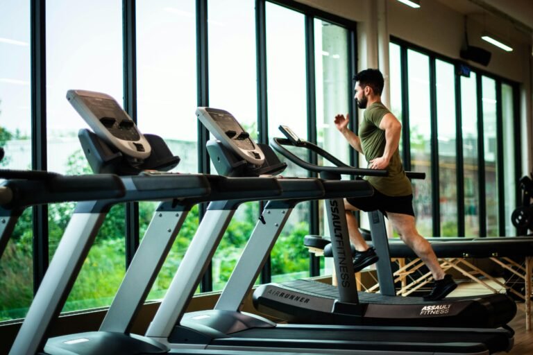 Creating the Ultimate Push Pull Legs Workout Split with Cardio and Core ...